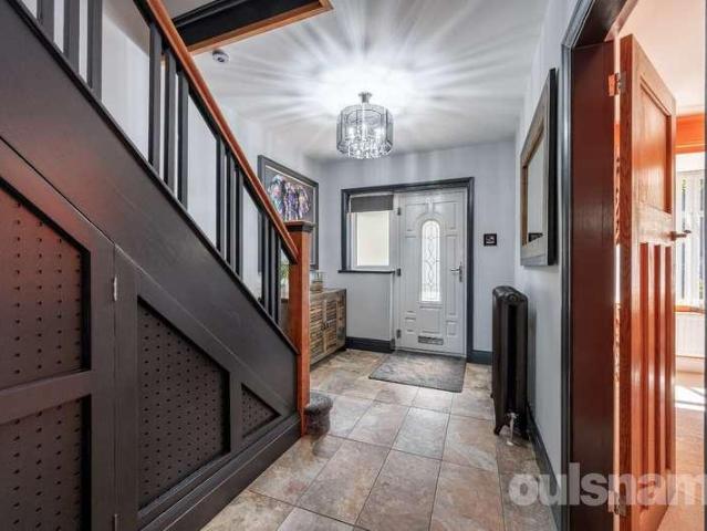 4 bed house for sale