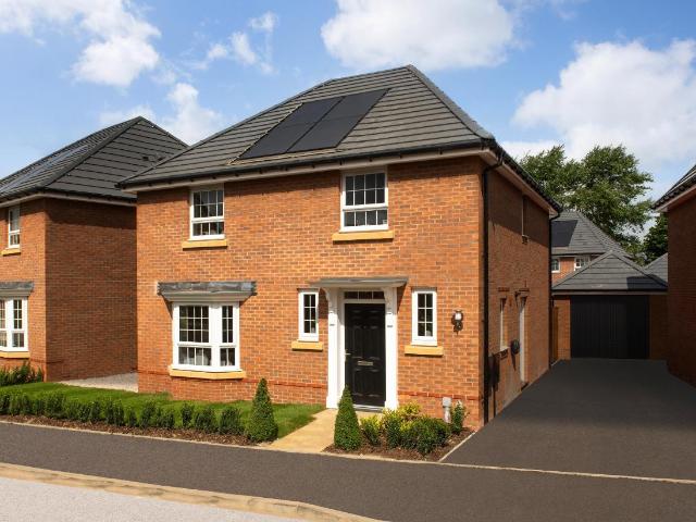 4 bed house for sale