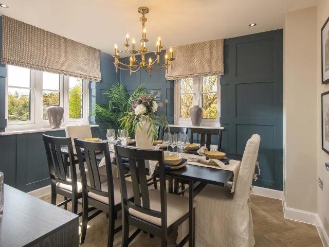 4 bed house for sale