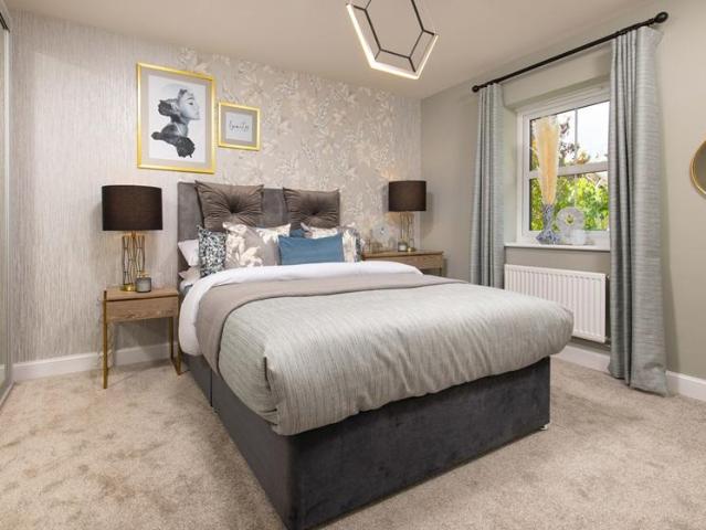 4 bed house for sale