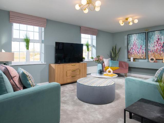 4 bed house for sale