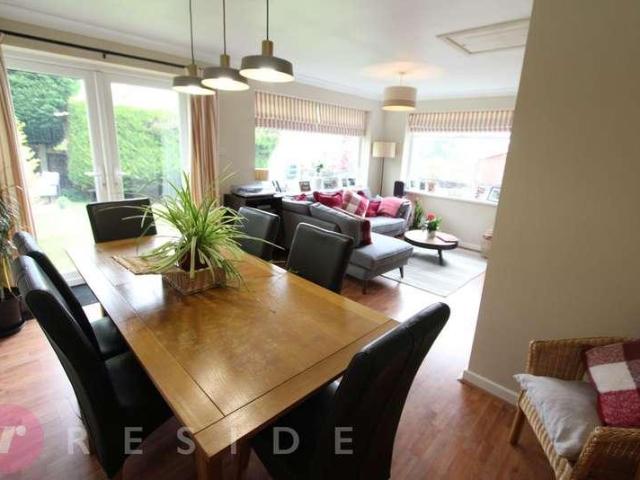 4 bed house for sale