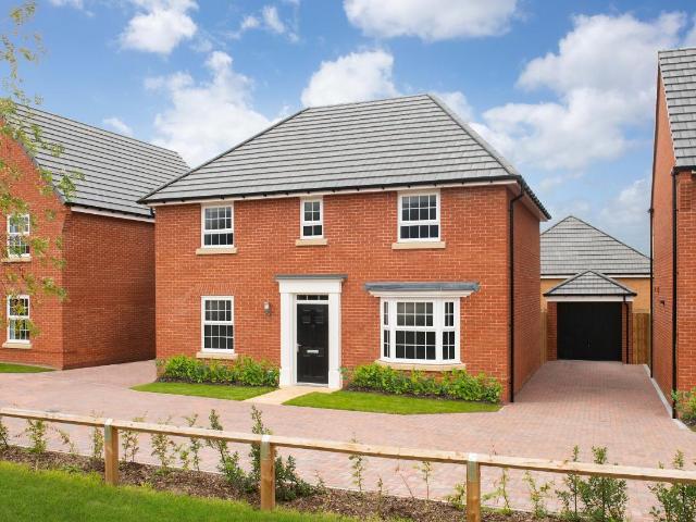 4 bed house for sale