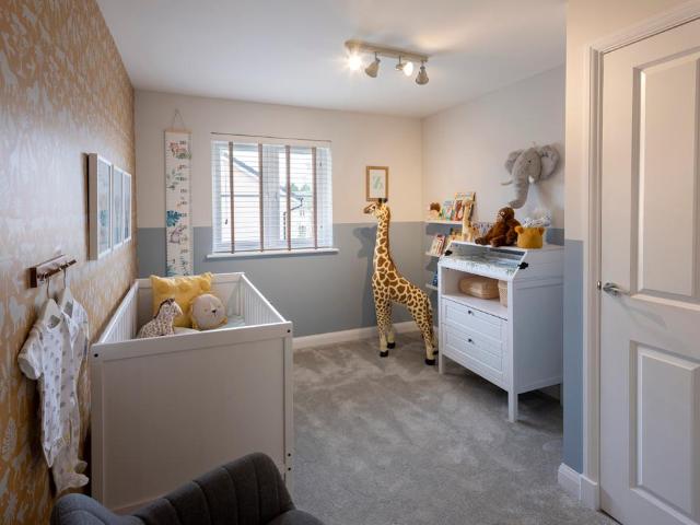 4 bed house for sale