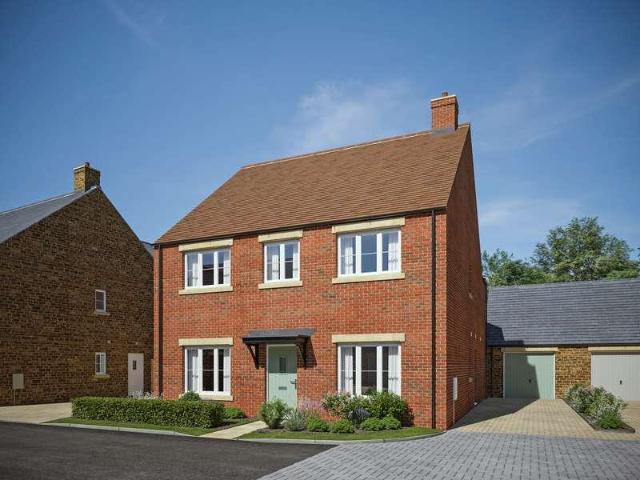 4 bed house for sale