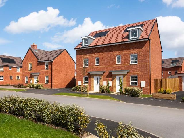4 bed house for sale