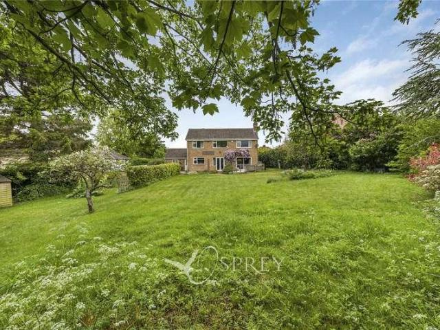 4 bed house for sale