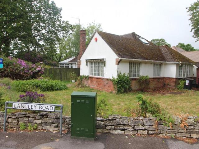 4 bed house for sale