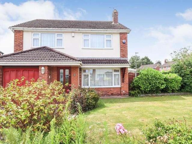 4 bed house for sale