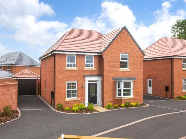 4 bed house for sale