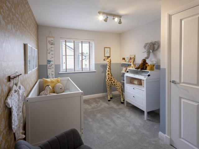 4 bed house for sale