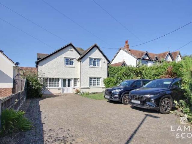 4 bed house for sale