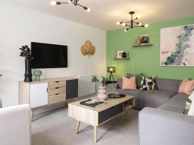 4 bed house for sale