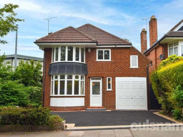 4 bed house for sale