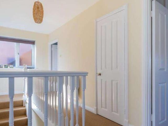 4 bed house for sale