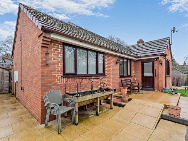 4 bed house for sale