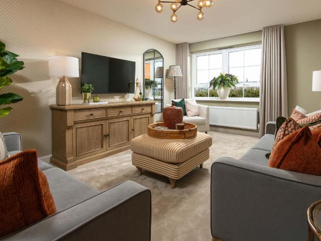 4 bed house for sale