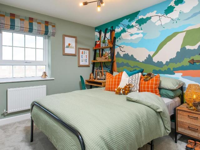 4 bed house for sale