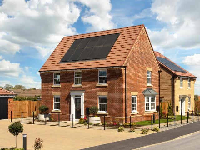 4 bed house for sale