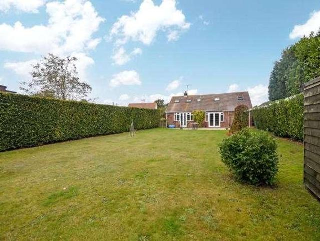 4 bed house for sale