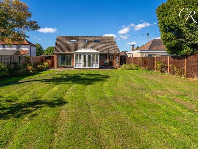 4 bed house for sale