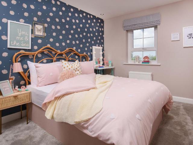 4 bed house for sale