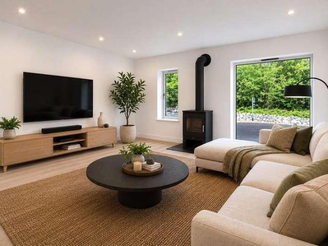 4 bed house for sale