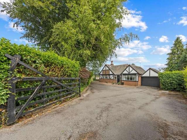 4 bed house for sale