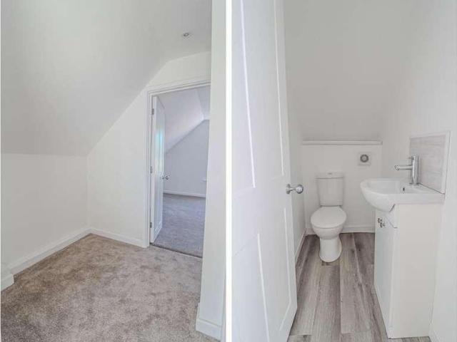 4 bed house for sale
