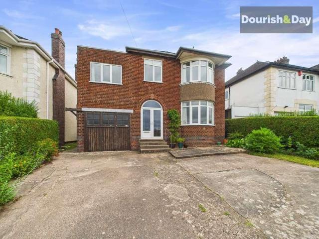 4 bed house for sale