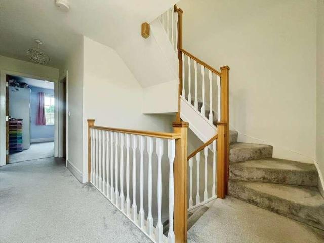 4 bed house for sale