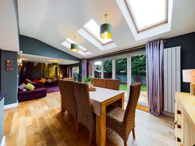 4 bed house for sale