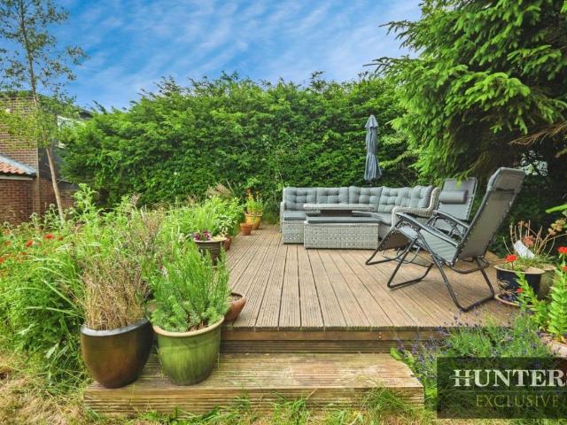 4 bed house for sale