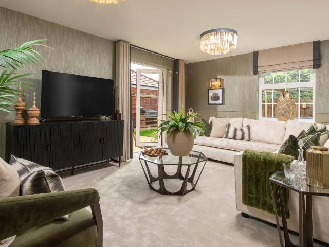 4 bed house for sale