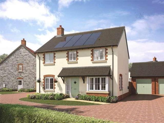 4 bed house for sale