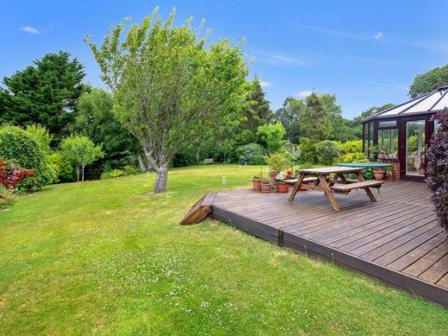 4 bed house for sale
