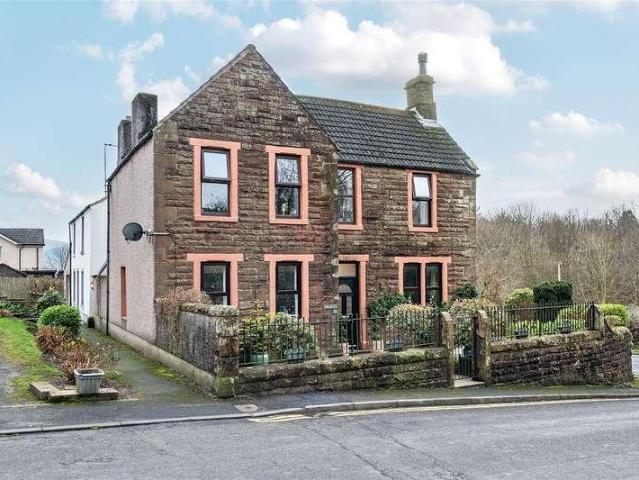 4 bed house for sale