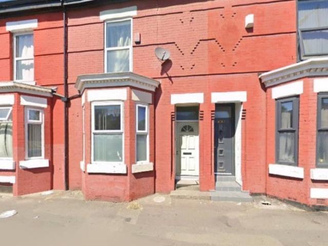 4 Bed House House to Let Claremont Road, M14