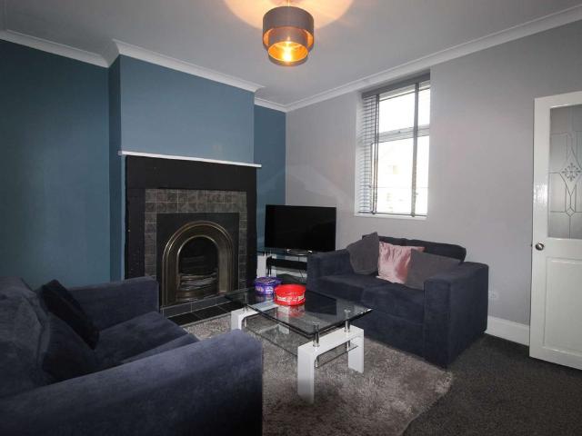 4 Bed House Share | Morley | Great Location Room 1