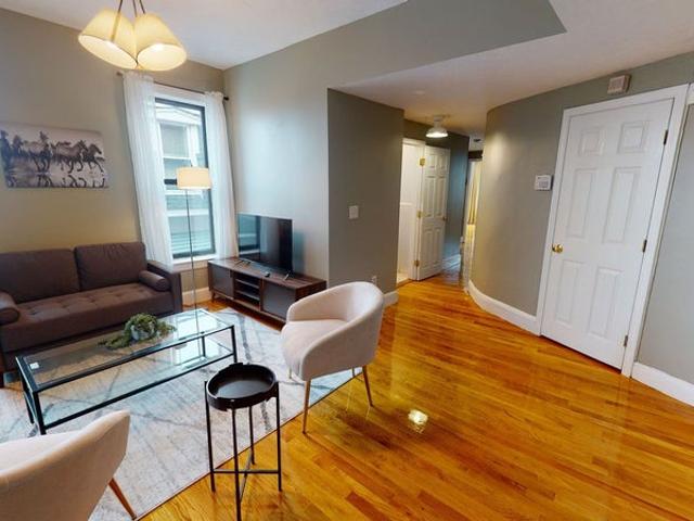 4 bed in Allston on a flexible lease