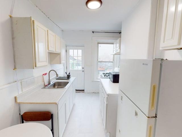 4 bed in Allston on a flexible lease