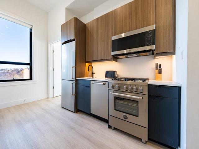 4 bed in Dupont Circle on a flexible lease