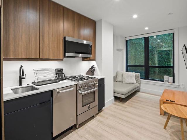 4 bed in Dupont Circle on a flexible lease