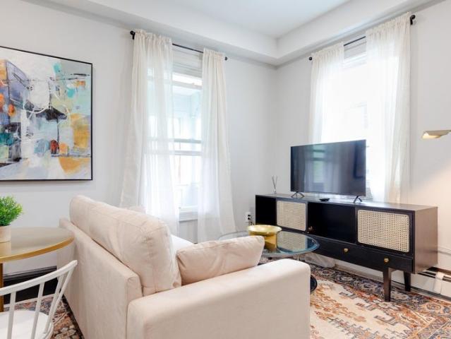 4 bed in South Boston on a flexible lease