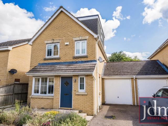 4 bed Link Detached House to Let for rent in Orpington