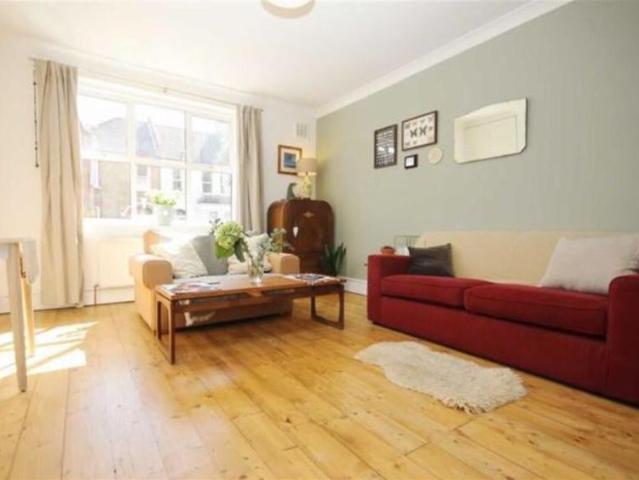 5 Bed Maisonette, Clementina Road, E10