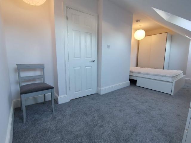 4 Bed Terraced House, Eastville, BS5