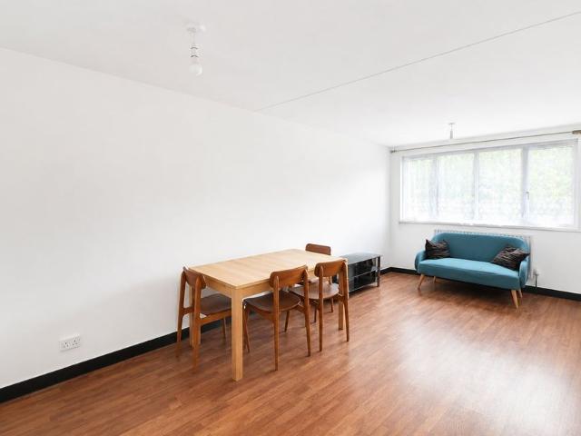 4 Bed Maisonette, Padbury House, NW8