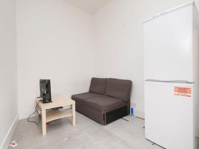 4 Bed Maisonette, Swinton St, WC1X