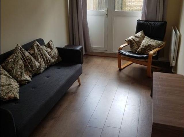 4 Bed Maisonette, Tidey Street, E3